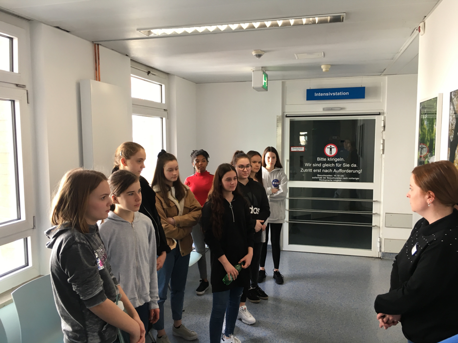 Schule trifft Wirtschaft im Karl-Olga-Krankenhaus – RSF – Realschule Feuerbach